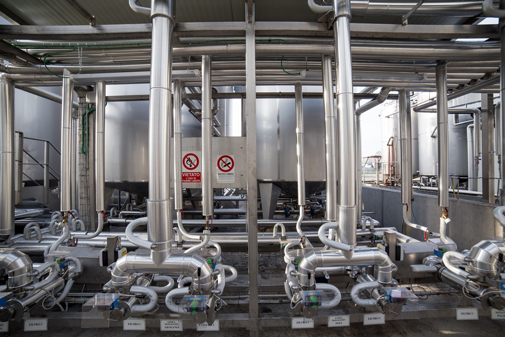 Serbatoi, miscelatori e reattori in acciaio inox - Per semplice ...